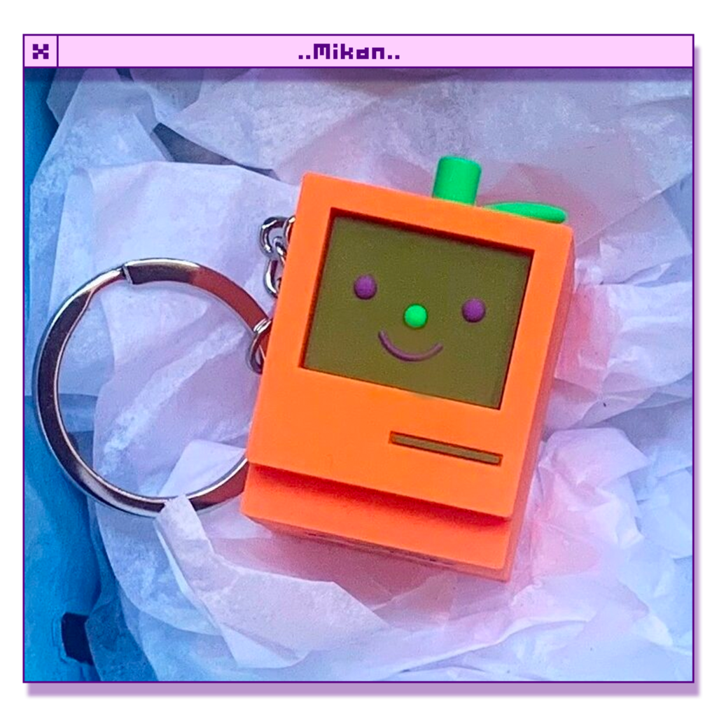 FRUIT COMPUTER [USB] – CAPSULE CORNER